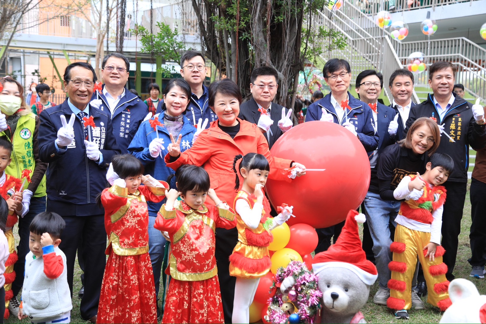 臺中市政府全球資訊網-市政新聞-中市樂業國小新建幼兒園園舍今啟用 盧市長：栽培孩子讓國家、城市更進步