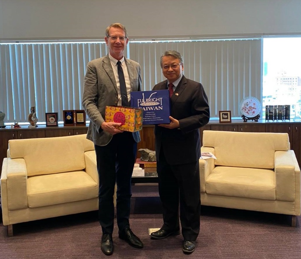 臺中市政府全球資訊網-市政新聞-學術交流基金會拜會令狐副市長 拓展國際交流